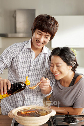이선균 프로필 부인 전혜진 근황 인스타그램 논란 이혼 자녀 데뷔 친형 와이프