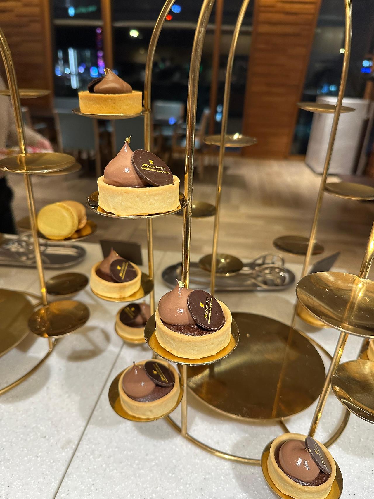 뷔페 추천 타볼로 24 (Tavolo 24) 가격 메뉴 후기 석식 브레이크타임 후기 JW 메리어트 동대문 스퀘어 서울 동대문 뷰