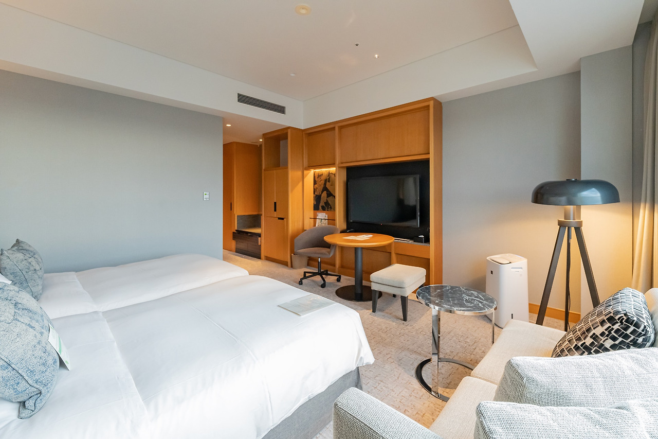 도쿄의 중심에서 호캉스 전망 좋은 시부야 고급호텔 세루리안 타워 도큐cerulean Tower Tokyu Hotel