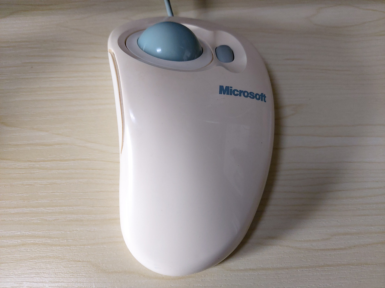 Microsoft IntelliMouse Trackball V1.0