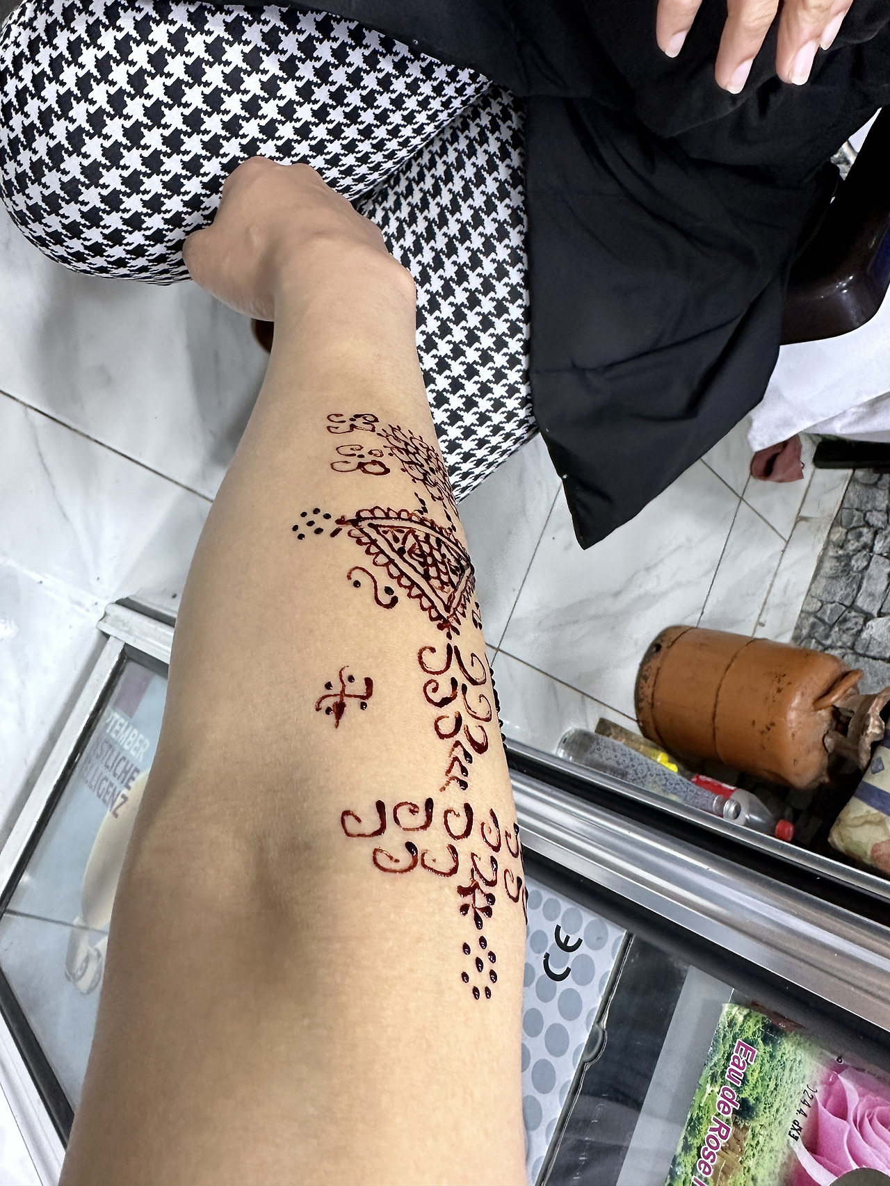 모로코 헤나 문신 체험하기 페스 헤나 문신 체험