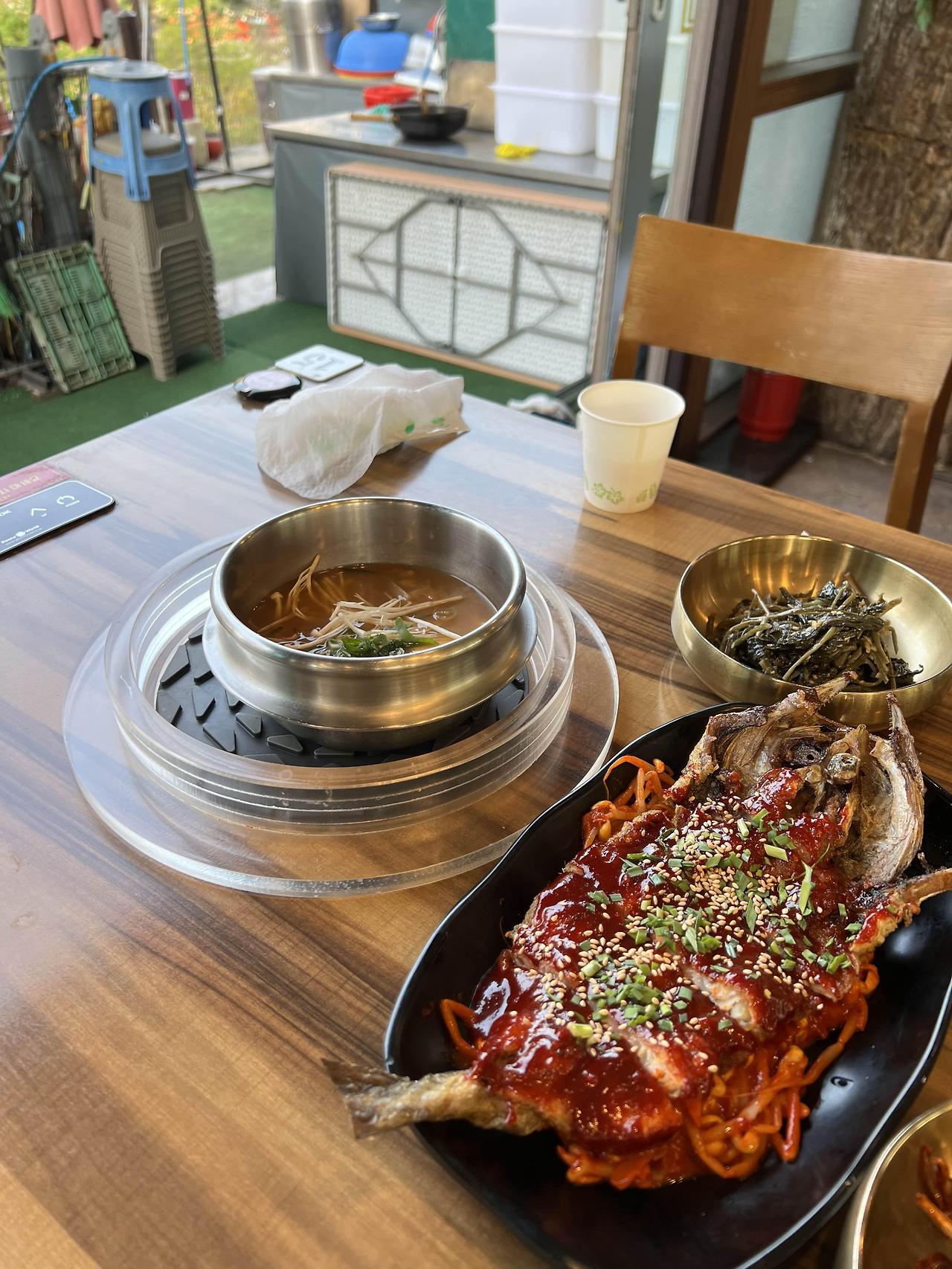진관동 식당 산들애 건강밥상 북한산 은평 한옥마을 식당 주차