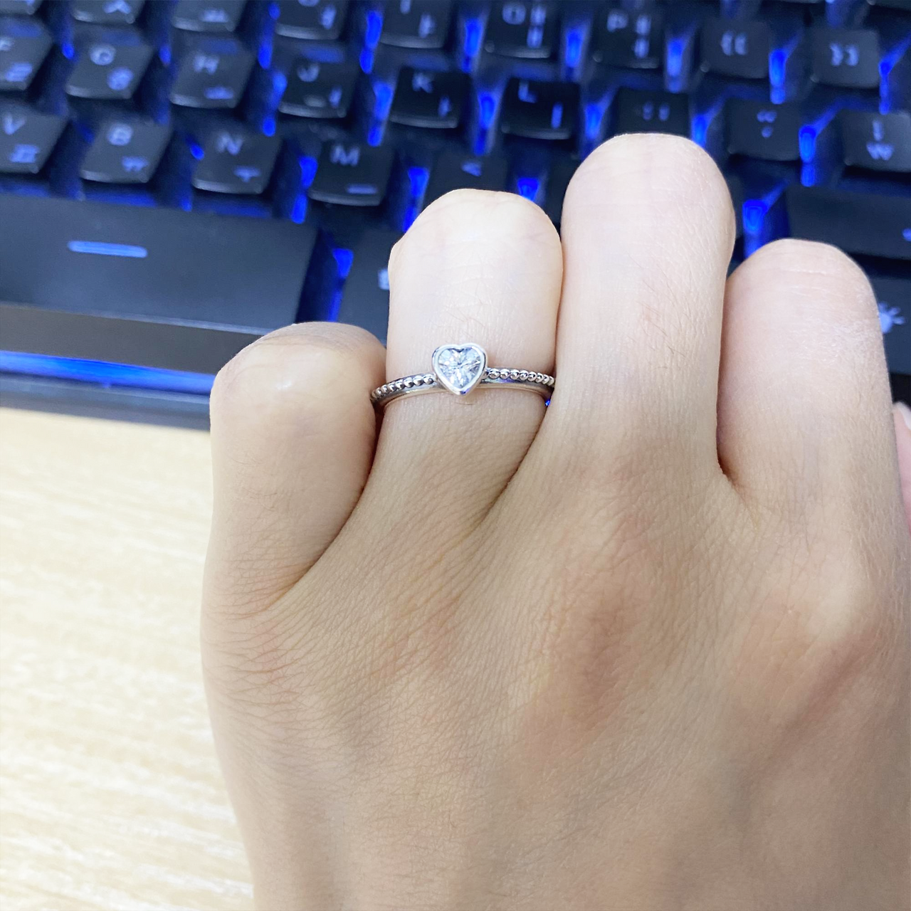 반지추천 '판도라(PANDORA)' 탄생석반지(191012NRG) + 원 러브실버 반지(190896CZ) 가격과 사이즈 후기 ...