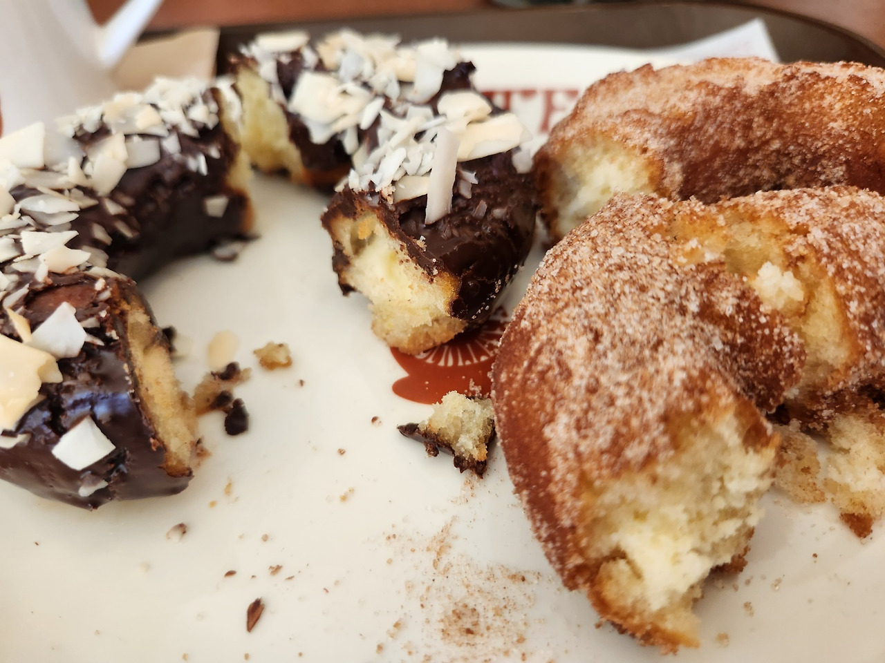 용인 남사읍 카페맛집 옆에 맛집 짬뽕지존 옆에서 도넛과 커피를 도너티donuttee 내돈내산 후기