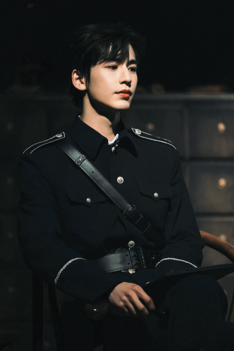 배우류우녕 And 장릉혁 X 사진and영상 ️ 류우녕 배우가 장릉혁 배우에게 압도당했다고요