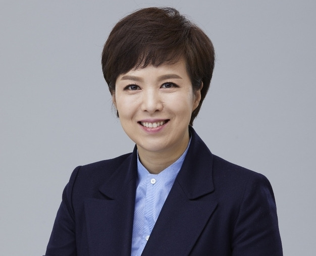 김은혜 국회의원 고향 임기 학력 본관 가족 남편 종교 나이 약력 경력 프로필 햄블