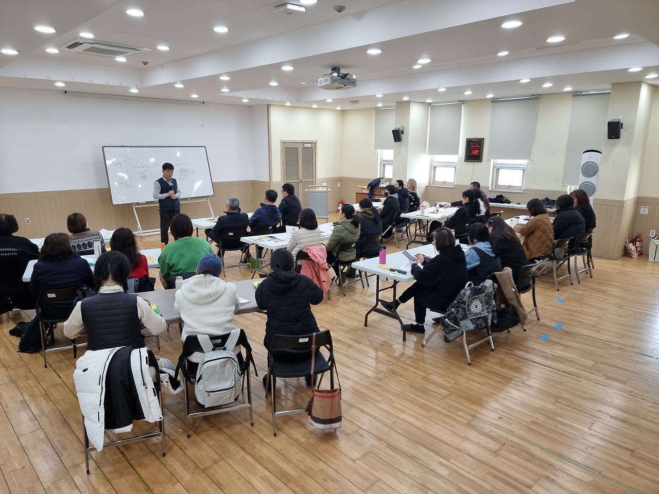동네친구들 전래놀이 활동가 교육 4회기 쌩쌩이 공기놀이 가위바위보 긴줄넘기 8자놀이 달팽이놀이 떡장수 놀이