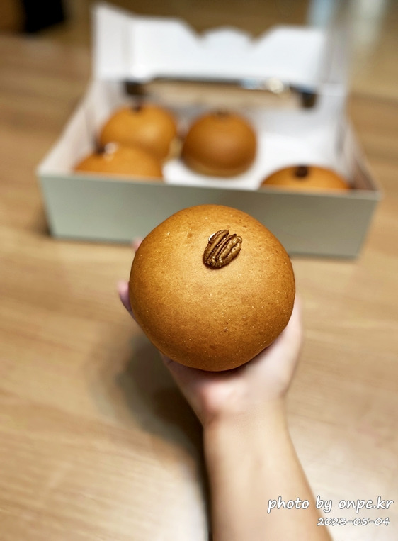 코스트코 단팥 크림빵 맛 보았어요~ 가성비 최고 Onpc
