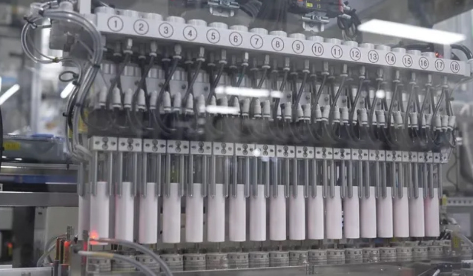 전기차(EV) LFP 배터리와 NCM 배터리의 특징 비교