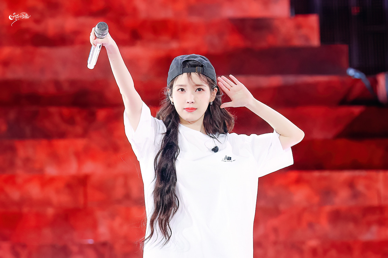 240921 아이유 콘서트, IU HEREH WORLD TOUR CONCERT ENCORE THE WINNING