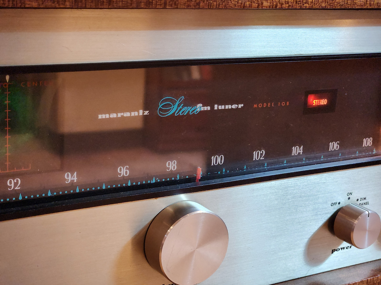 Marantz 마란츠 최고의 튜너명기 10b 진공관 튜너 입니다 비글보이 각인관 채용 극상품 Stock Out