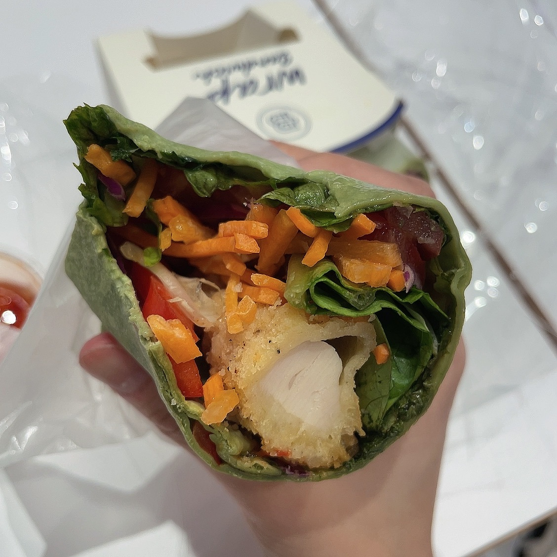 파리바게트 치킨커틀릿 샐러드랩 샌드위치 가격 칼로리 맛 정보 메이들린의 작은 오두막집