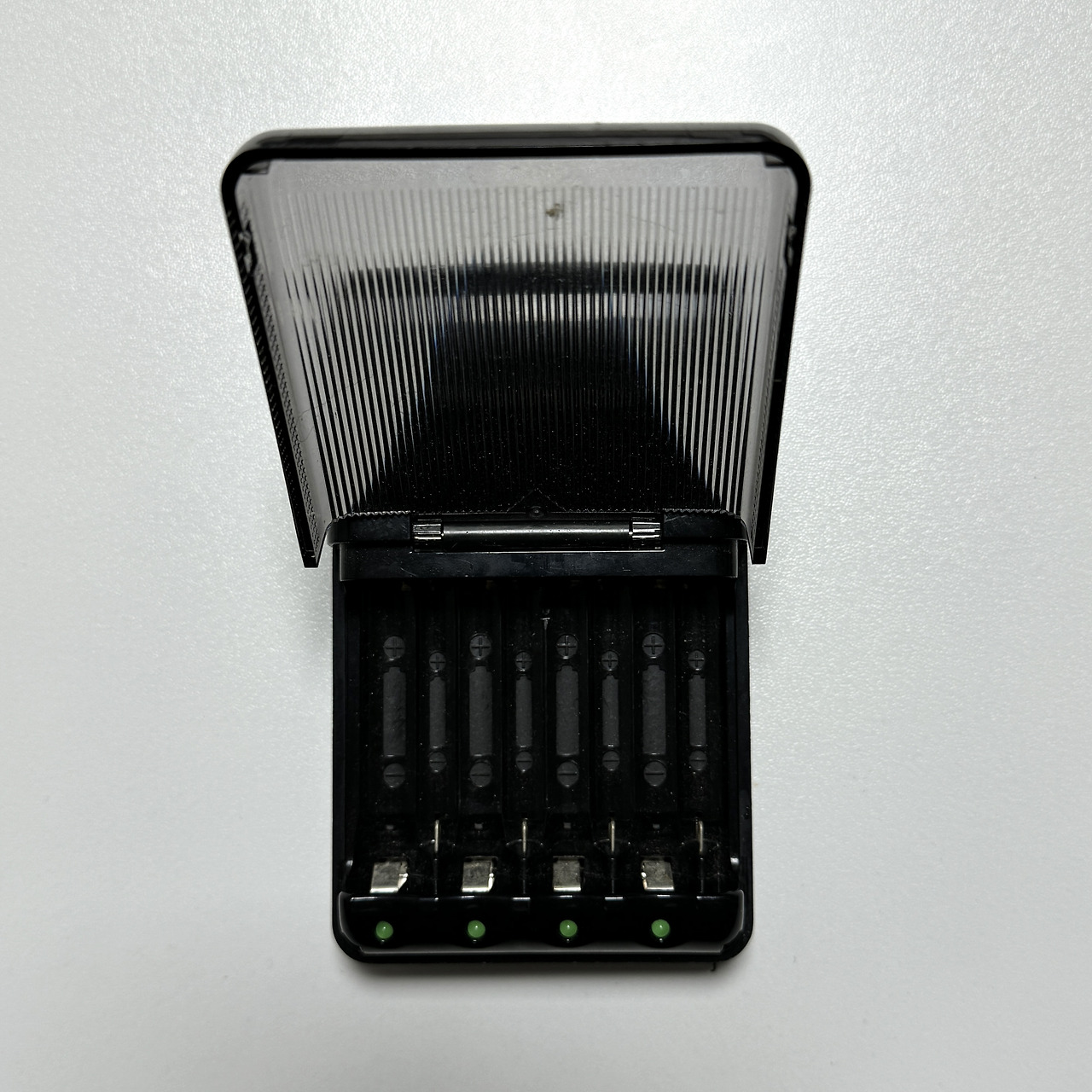 NC1500 니켈수소 배터리 충전기 및 분석기 (feat. 충전 속도 계산)