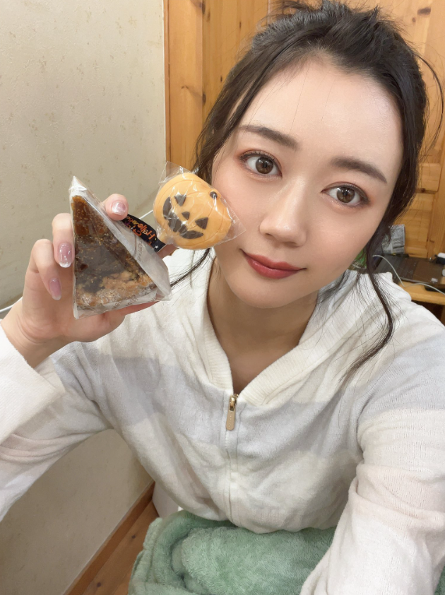 [S]아시타바 미츠하 / 明日葉みつは / Mitsuha Ashitaba