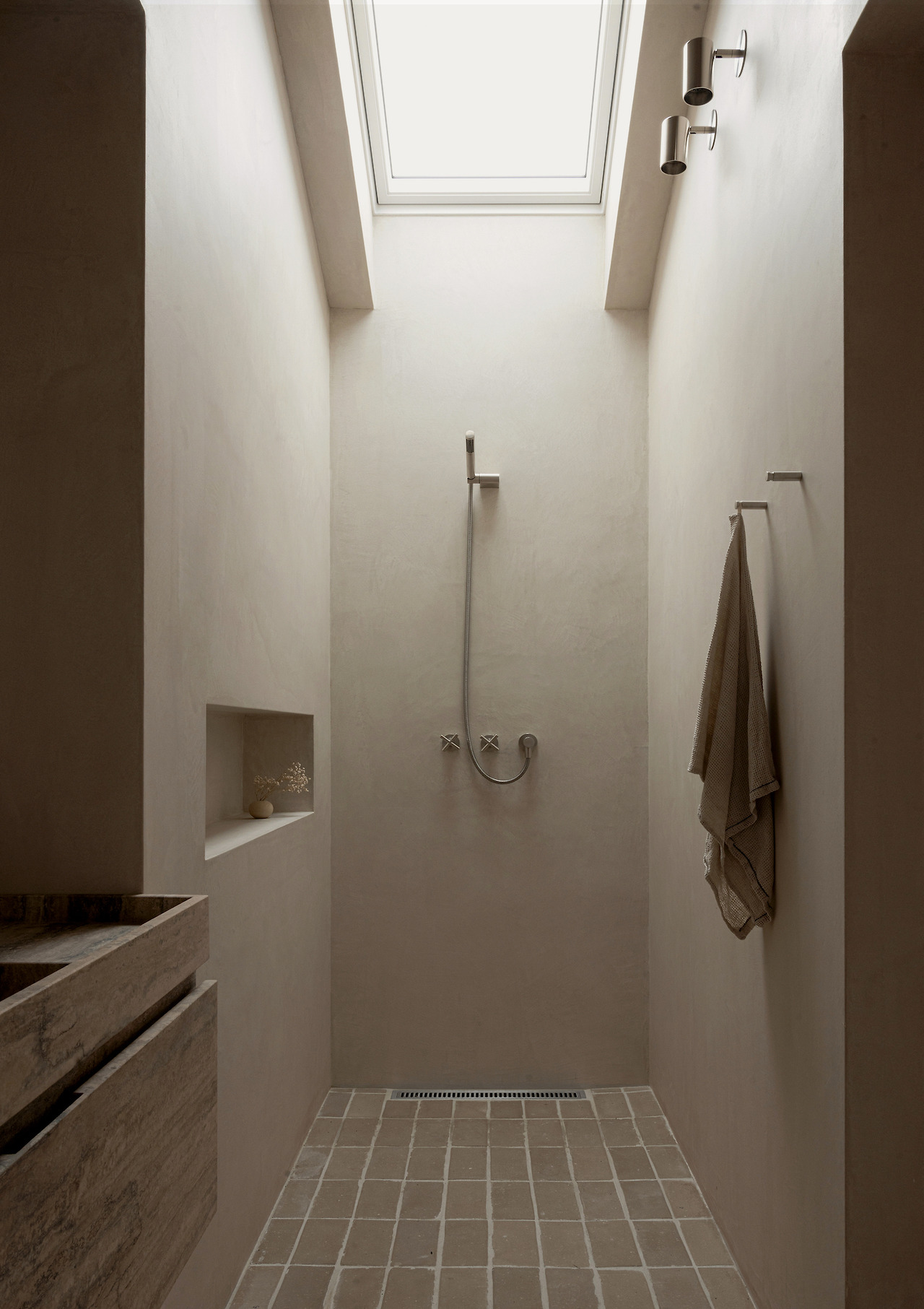 해변을 바라보는 비치하우스 Norm Architects Heatherhill Beach House