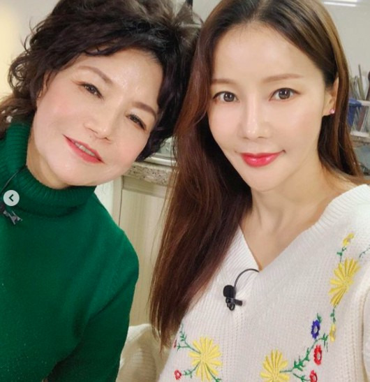 미나 나이 프로필 남편 류필립 엄마 모친상 시누이 동생 자녀