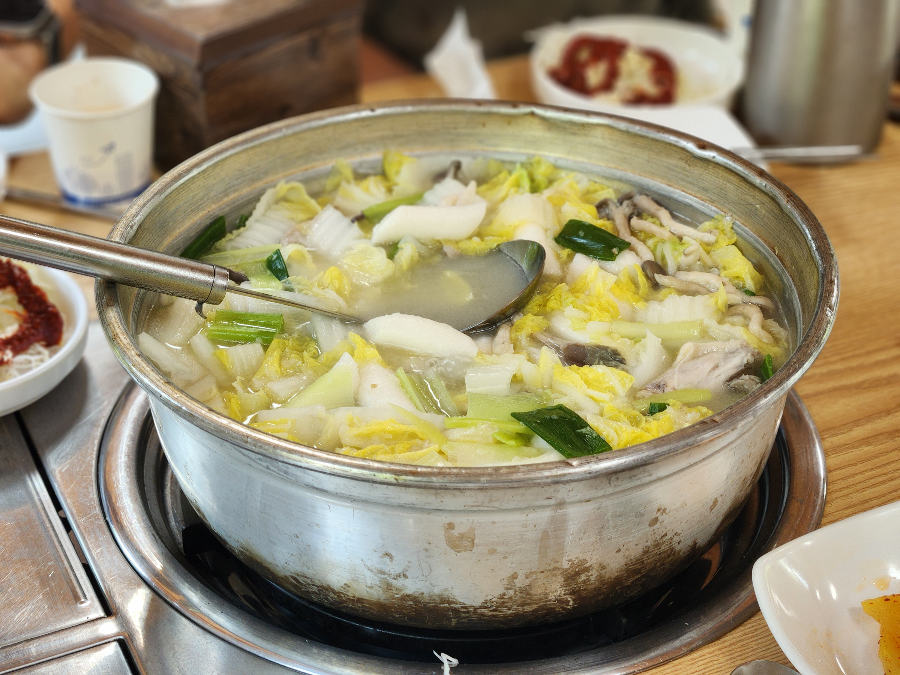파주 광탄면 발랑리 원조할매닭한마리 저렴하고 경치좋고 놀기좋아요