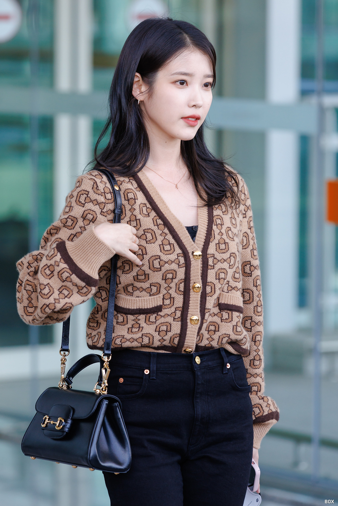 220922 아이유 인천공항 출국