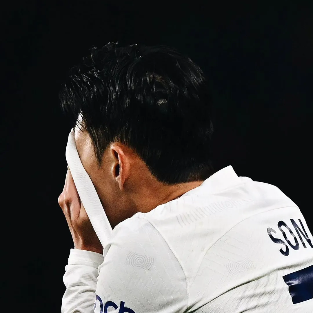 축구 손흥민 토트넘과 1년 계약 연장 옵션 동의 보도 재계약 시기와 연봉 인상은