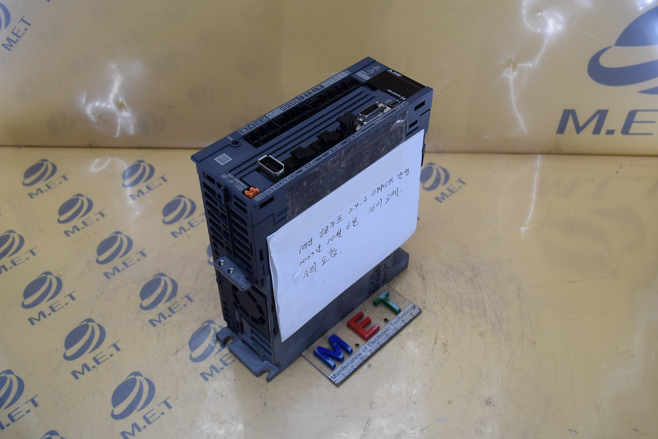 Servo Driver Mitsubishi Mr J4 100b 산업용자동화장비 수리 주엠이티