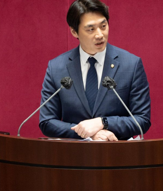 한준호 국회의원 프로필 아나운서 부인 키 학력 재산 지역구 총 정리