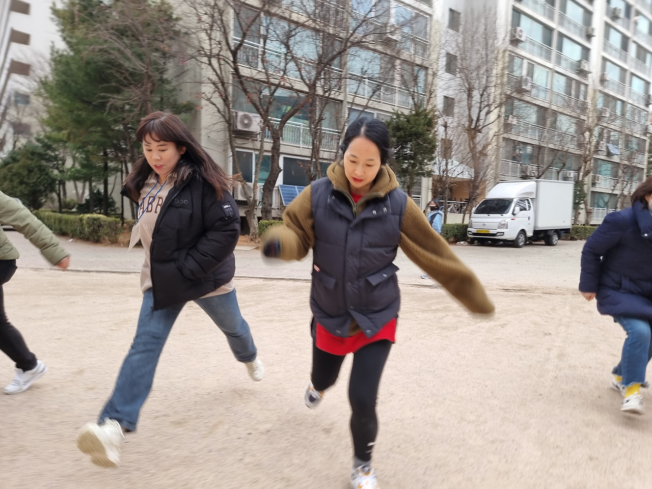 동네친구들 전래놀이 활동가 교육 4회기 쌩쌩이 공기놀이 가위바위보 긴줄넘기 8자놀이 달팽이놀이 떡장수 놀이