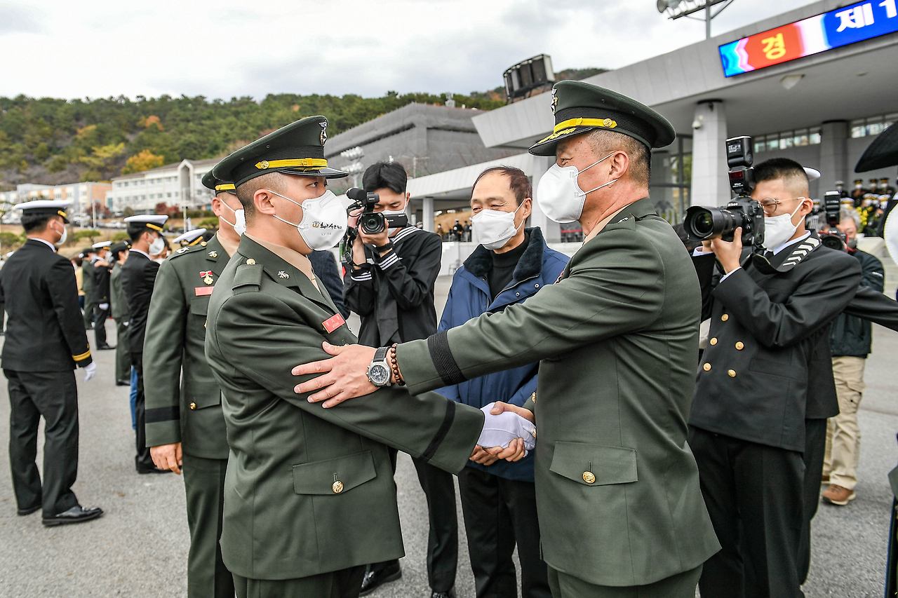 해병대 사관후보생 133기 임관식 해병대 날아라마린보이 장교부사관교육대 관련자료 해병닷컴