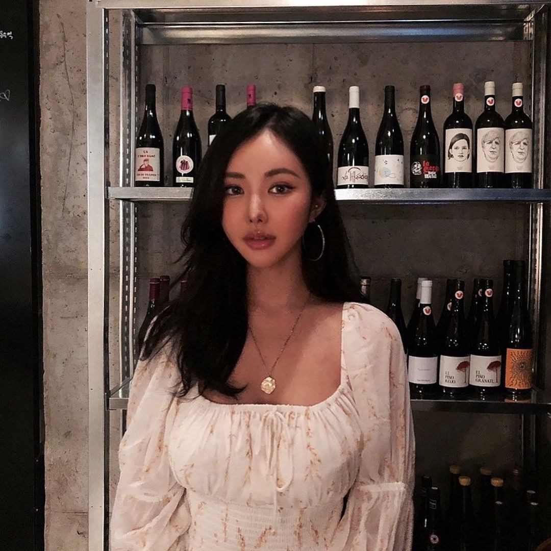 건강미인 우이니 사장님 인스타그램 셀카 사진 모음 — 스타들의★ 근황을 모아서