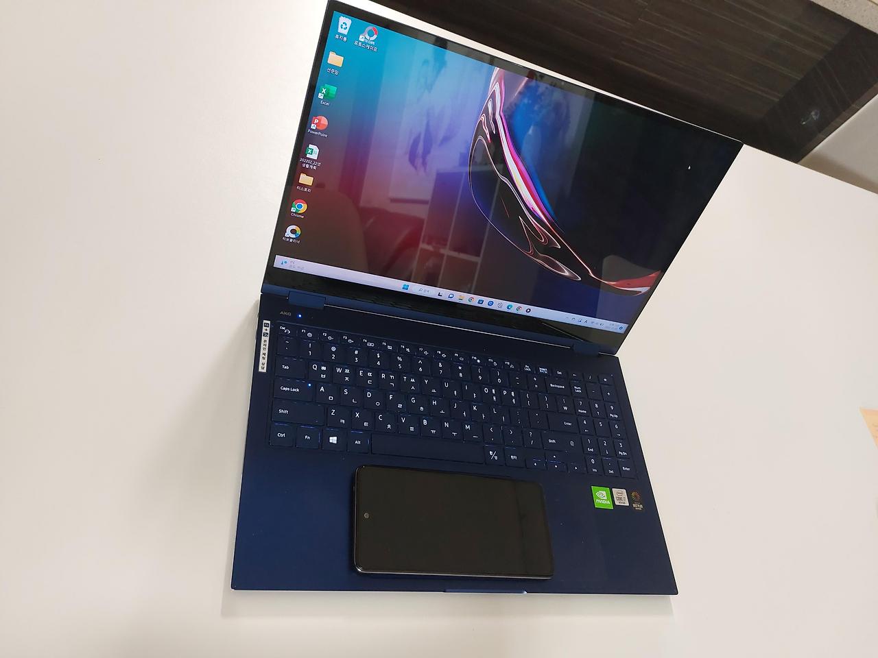 삼성 갤럭시 북(NT950QCG) 실사용 꼼꼼 후기/ 삼성 노트북 추천 이유!