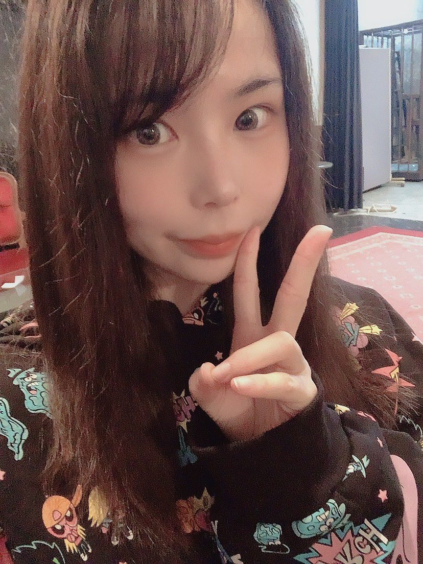 [92년생] 요시네 유리아 (Yuria Yoshine, 吉根ゆりあ)