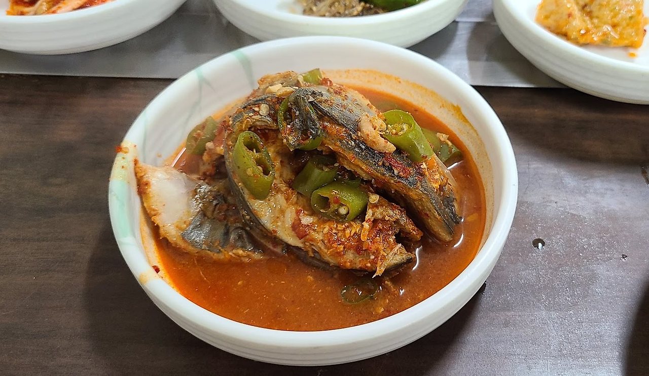 부산 서면 남촌멸치쌈밥집의 고등어쌈밥