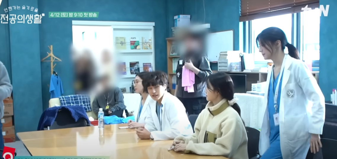 Tvn 드라마 언젠가는 슬기로울 전공의생활 총정리 출연진 방송시간 공식영상 몇부작