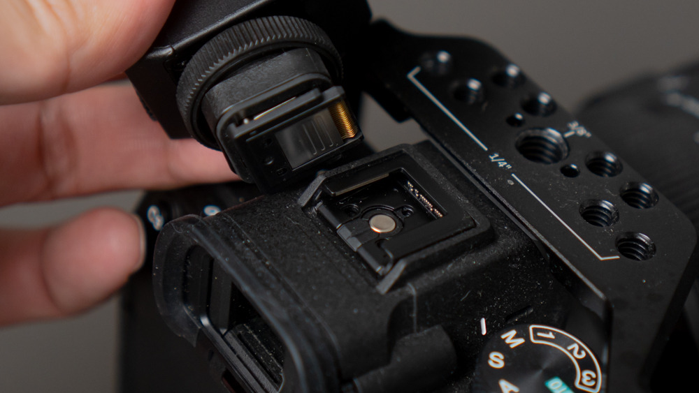 📷 [리뷰] 소니 A7M4 풀프레임 미러리스 리뷰 | 4K 스위블액정 전자식마이크 듀얼메모리 HDMI 크리에이티브룩