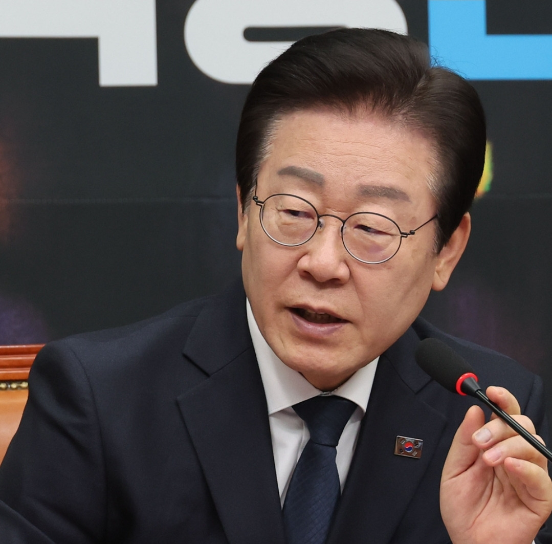 이재명 프로필 나이 고향 학력 정치 경력 부인 지지율 재판 관련주 총정리