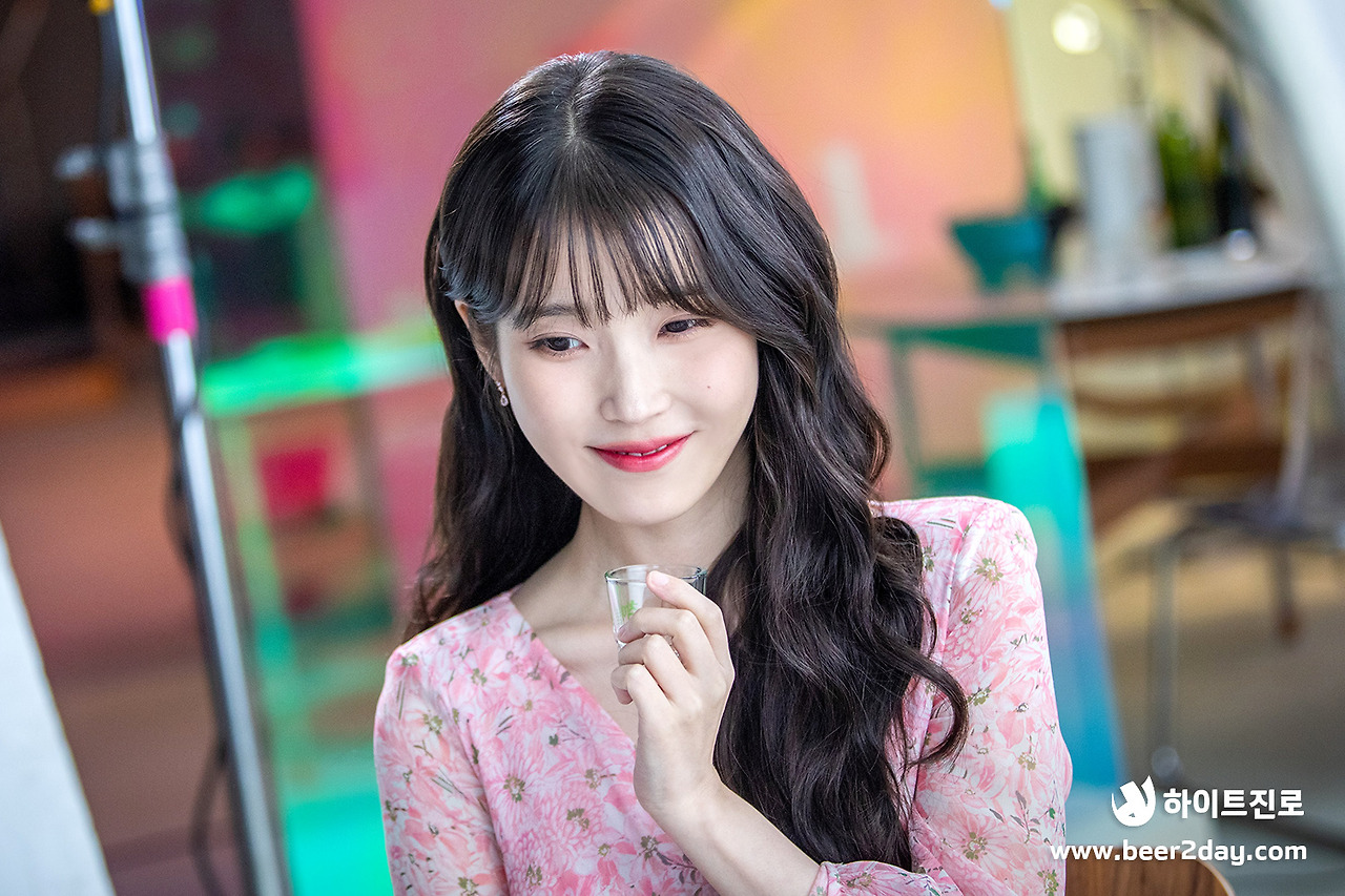 요정님과 함께 더욱 깨끗하게 돌아온 참이슬! 이슬우화 TVCF BEHIND