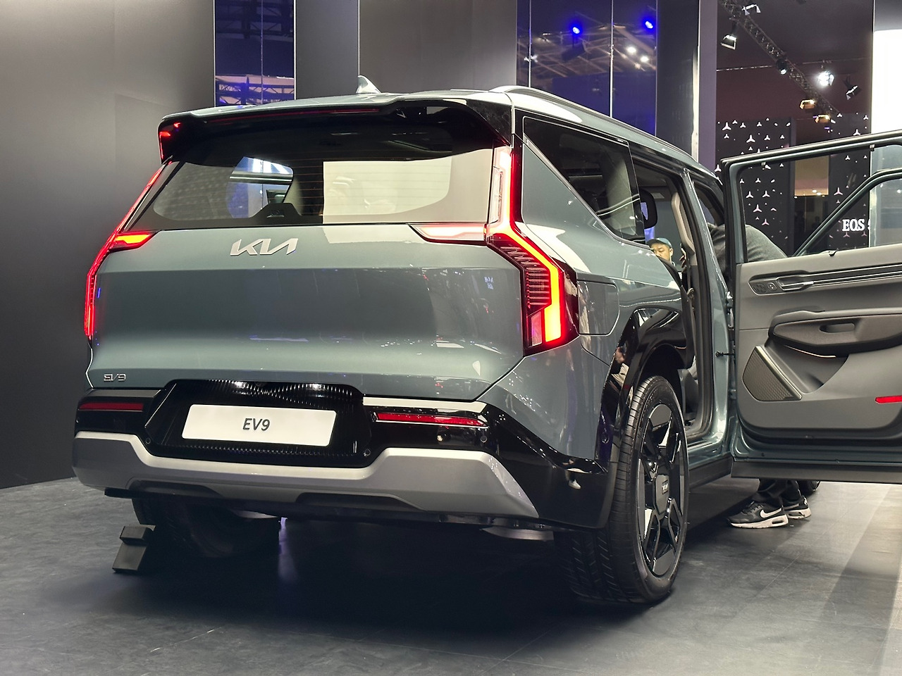 엔트리 7385만원 부터 가격 유출된 기아 전기 Suv Ev9 내달 3일 출시 및 계약 시작