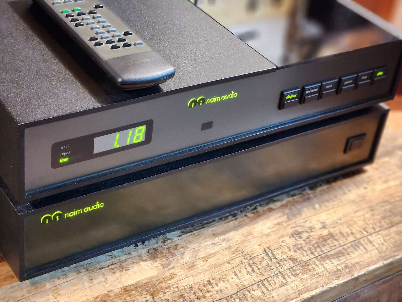 영국 Naim Audio 네임오디오 사의 레퍼런스 Na Cds1 시디 플레이어 입니다 신품픽업 정검완료 블랙번디 A급 리모컨