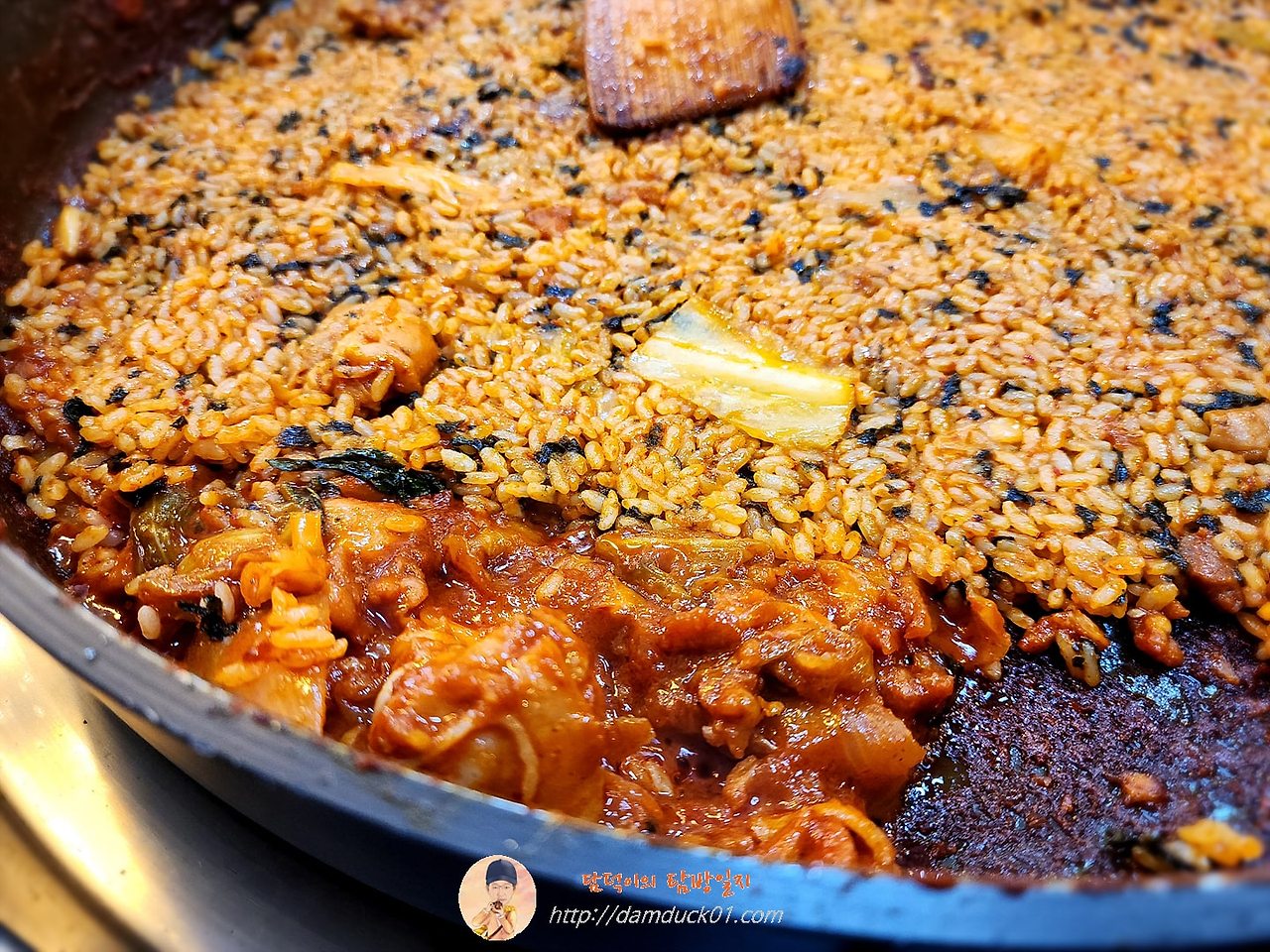 닭갈비 단일 메뉴. 운중동에 있는 춘천명물닭갈비 다녀왔습니다. by 직장인 점심 메뉴 탐방