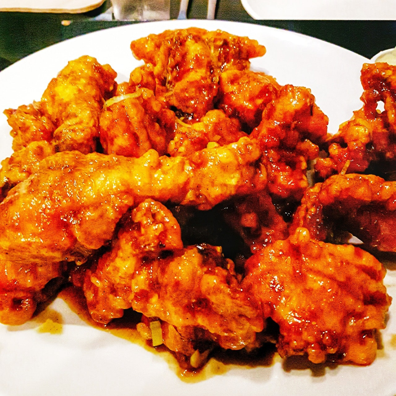 [Seoul, Hongdae] Fine Fried Chicken Franchise! (BBQ Chicken Café, 비비큐 ...