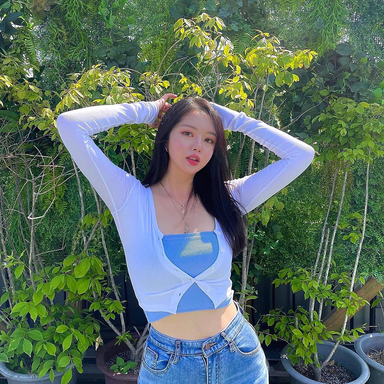 Uoo 핀업 걸 비키니 수영복 육덕 몸매 패션 일반인 각선미 모델 사진 셀카 인스타