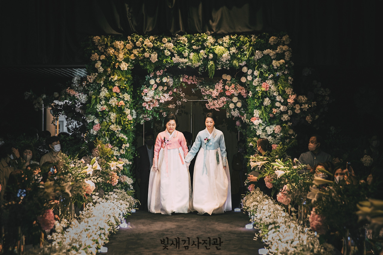 수원 디에스컨벤션 본식스냅 촬영 후기 빛새김사진관