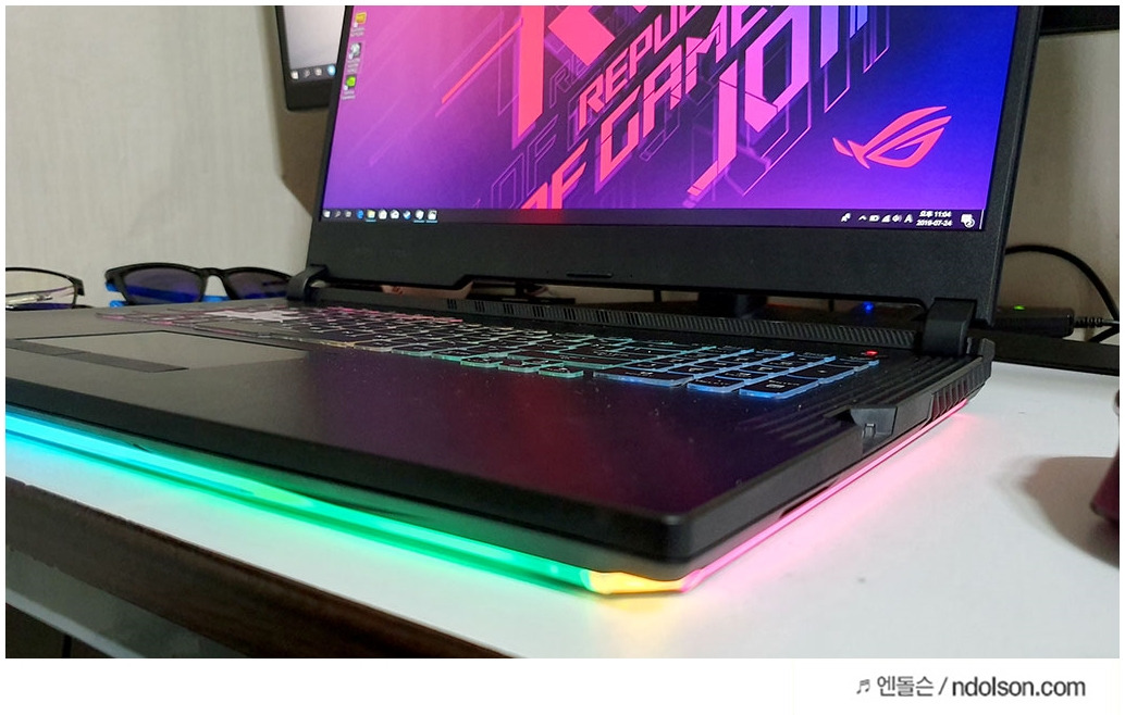 FSP게임을 위한 ASUS 게이밍 노트북, 지포스 1660Ti ROG Strix G731G 리뷰