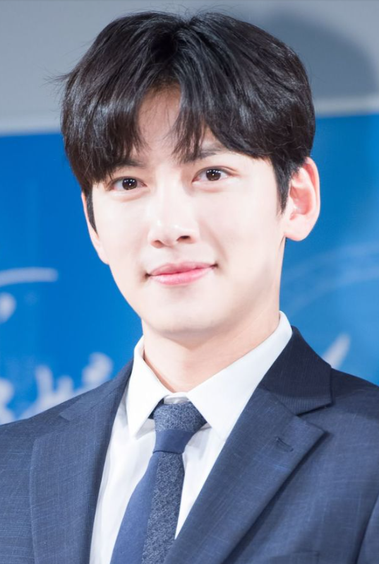 남자 아이롱 펌 헤어스타일 유행 머리 추천