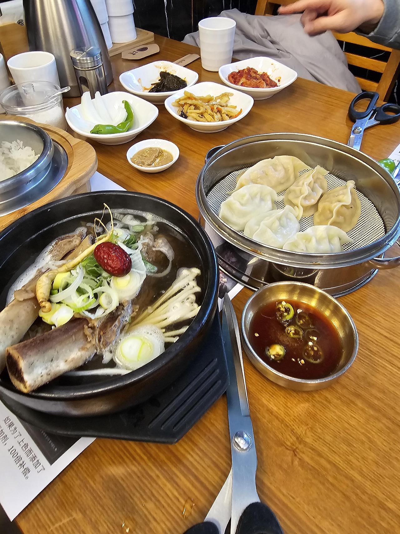 칭다오여행 청양맛집 갈비탕 찐맛집 윤가원 내돈내먹 후기