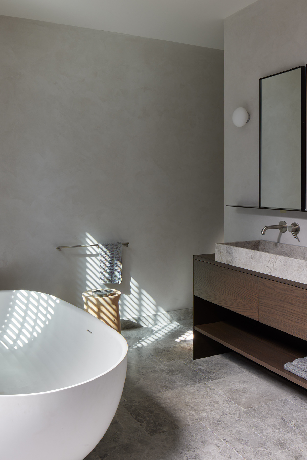 [ MONK MACKENZIE, ARTIFACT PROPERTY AND AMELIA HOLMES ] JERVOIS ...