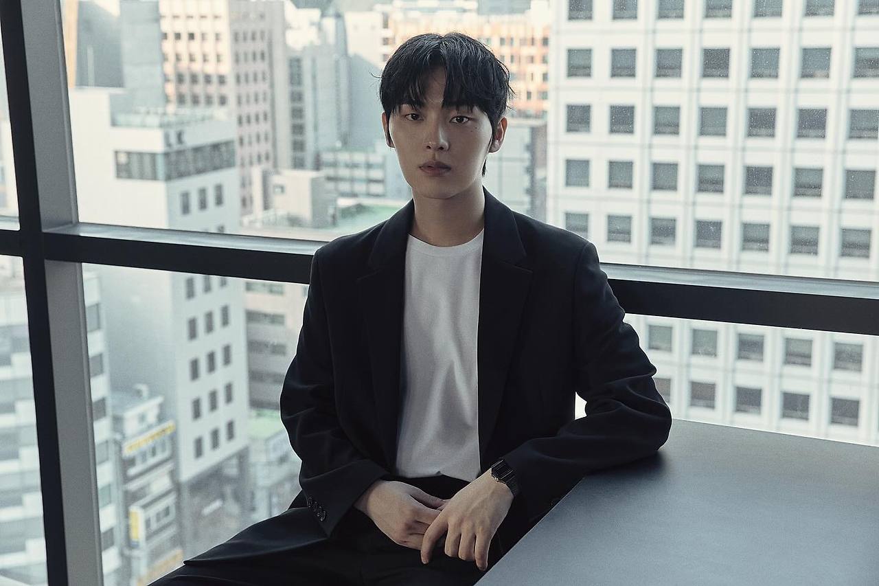 배우 최현욱 프로필 드라마 그놈은 흑염룡 문가영 백수정 남자친구 반주연 등장인물 관계도 나이 인스타 화보 실제키 Mbti