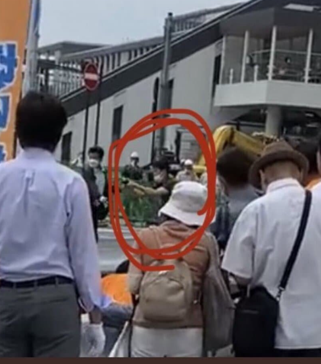 아베 사망 총격영상 박근혜 경호원 비교 용의자 사진