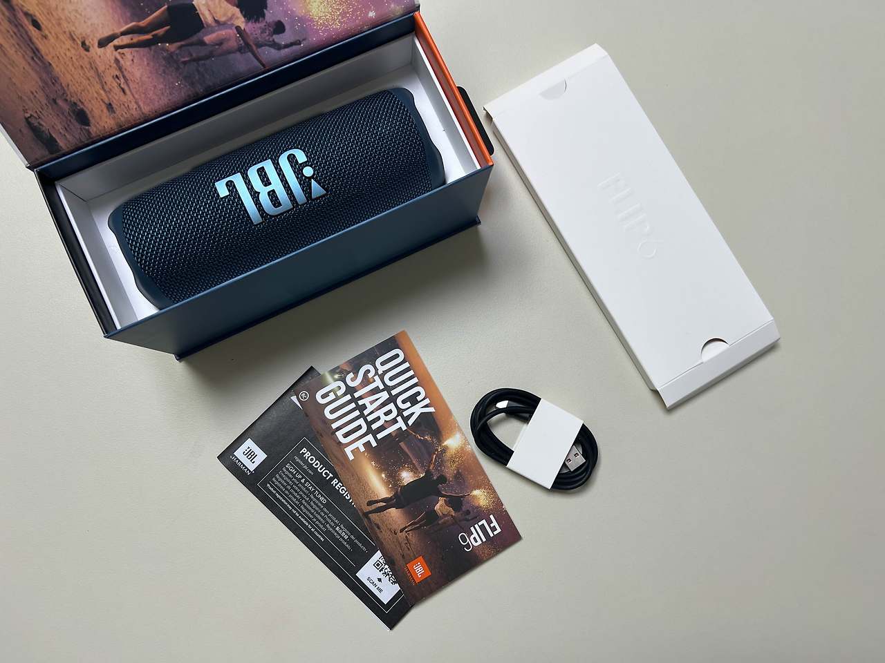 JBL FLIP 6 블루투스 스피커 중고로 구입