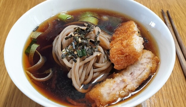 메밀소바 간장소스 레시피 어울리는 음식 육수 만들기 칼로리 맛집