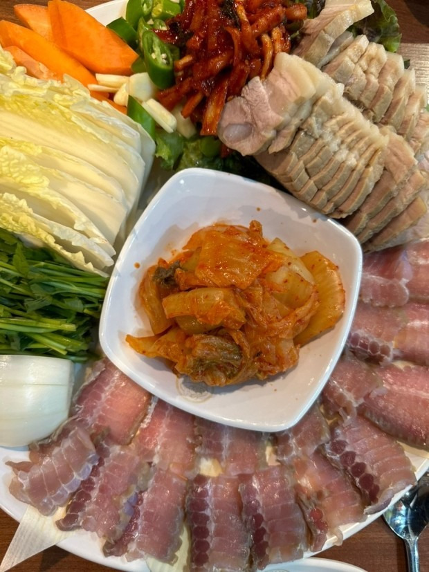 How to Make Delicious and Balanced Three-Delicacy Wraps (Korean Samhap ...